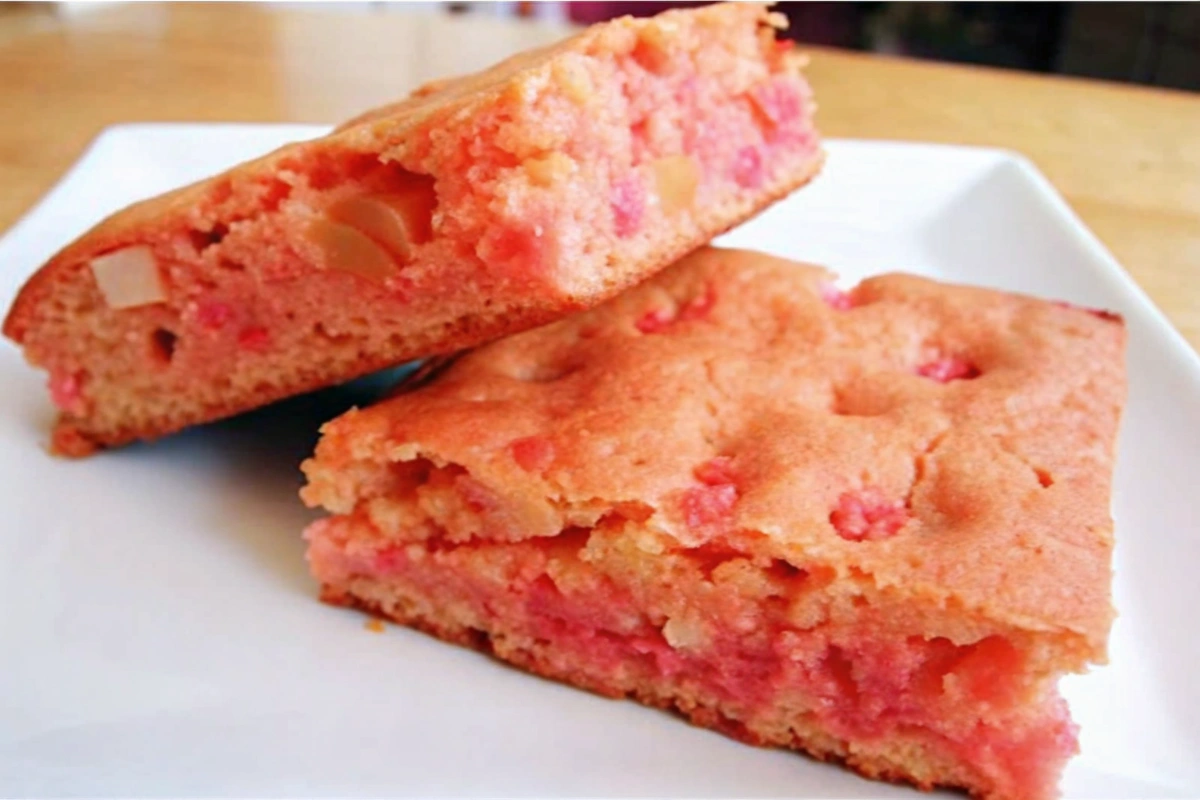 Strawberry Cake Mix Brownies: The Easiest Slice of Sweet Nostalgia ...